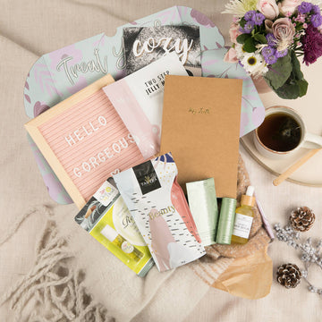 All – Women's Monthly Gift Boxes – Useful Gifts for Girlfriends, Wives ...